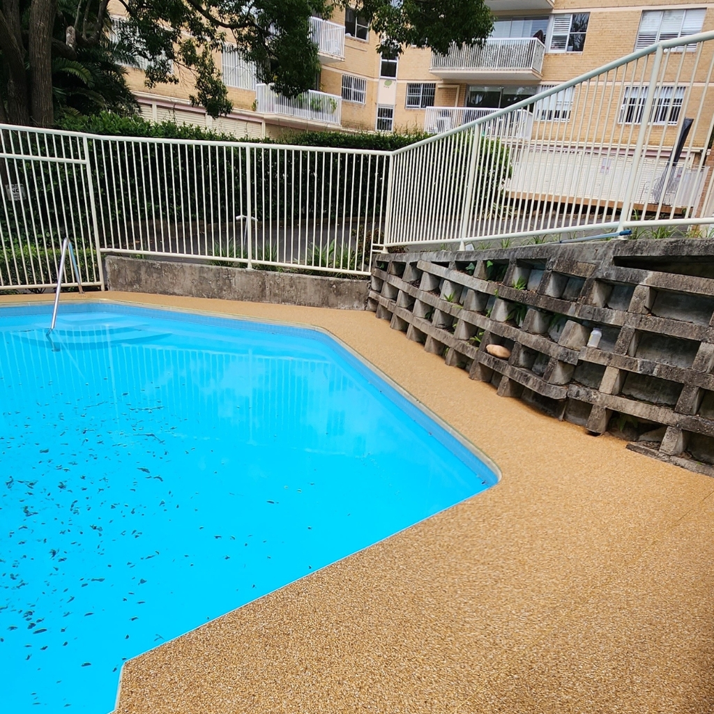 What Is The Best Surface Material For Your Pool Surround StoneSet